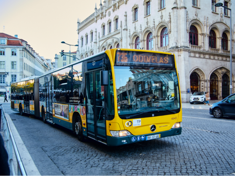 Covid-19: Carris aumenta oferta nos dias úteis