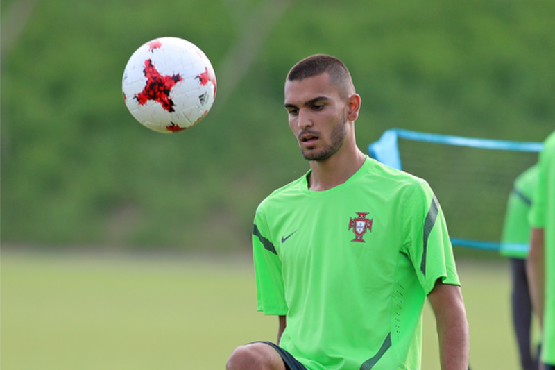 Covid-19: Rui Pires triste com fim do sonho de subir à Liga francesa
