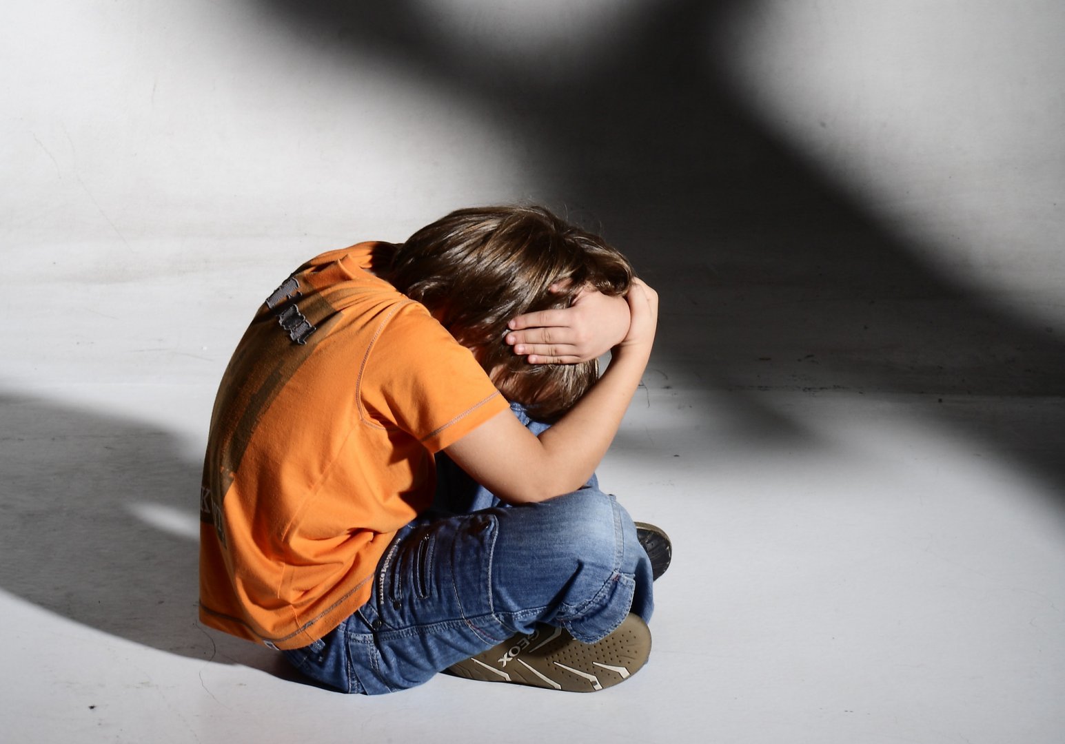 Apav Ajudou Quase 1 600 Crianças Vítimas De Violência Sexual Nos