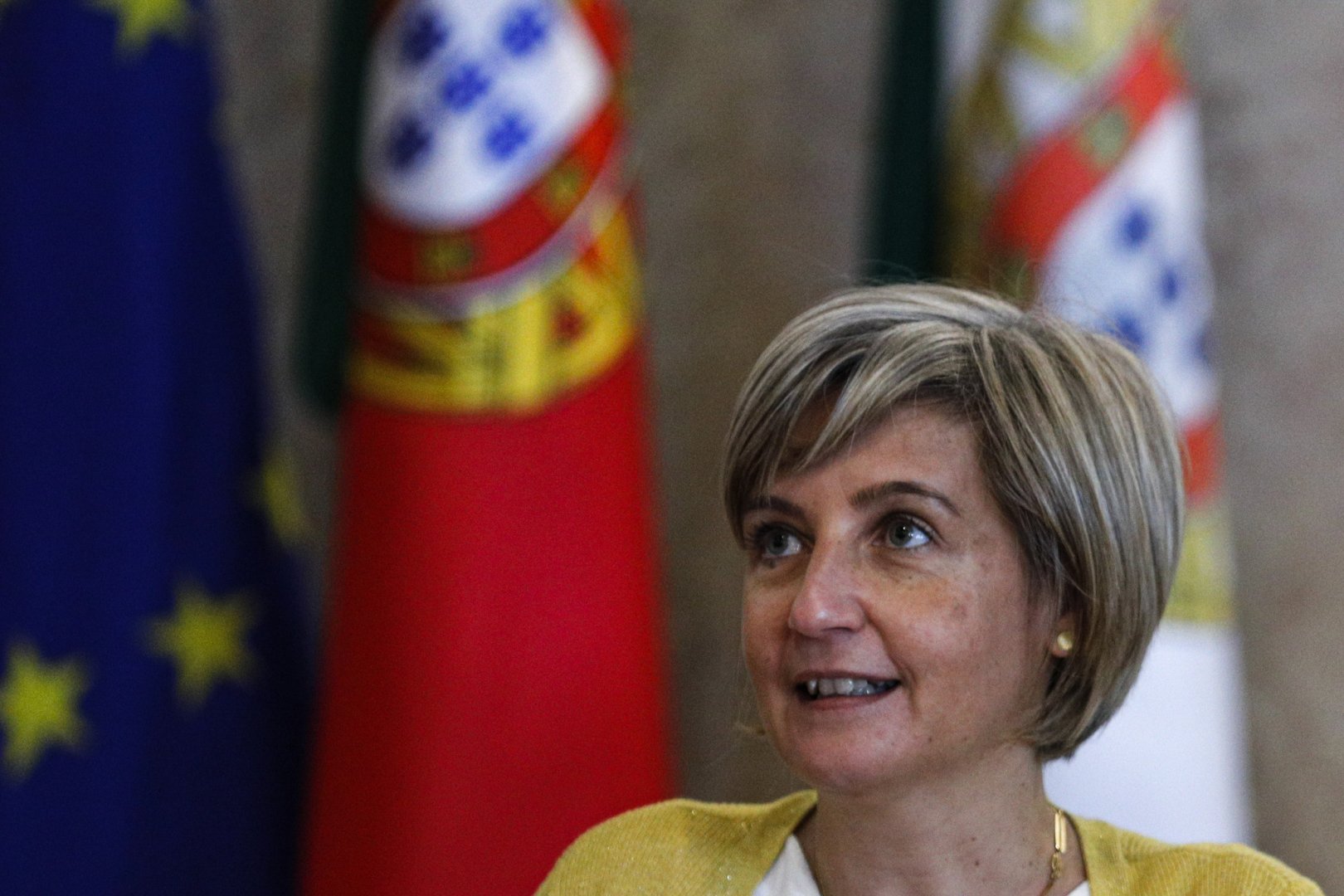 Marta Temido assume que transferência de competências está “ainda longe ...