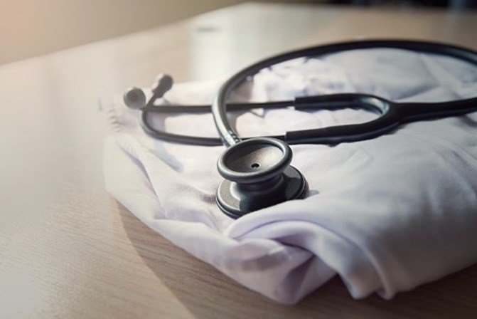 Médicos renovam aviso prévio de greve ao trabalho suplementar na ULS do ...